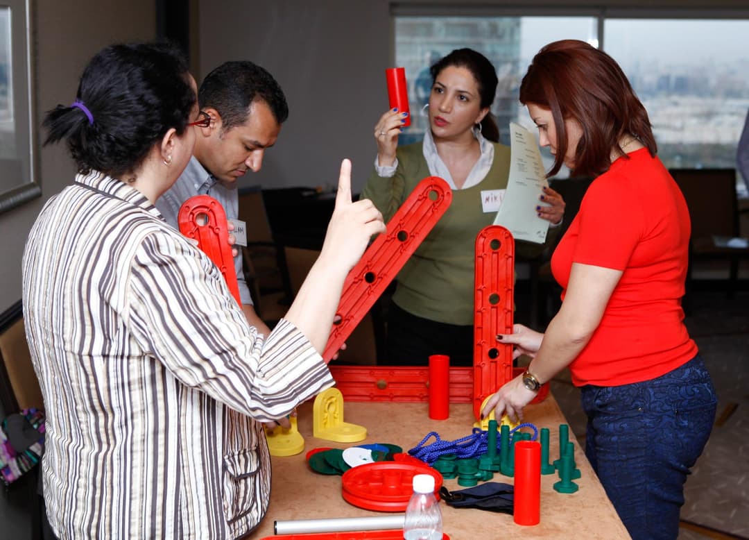 Discover 5 top activities to improve interpersonal skills